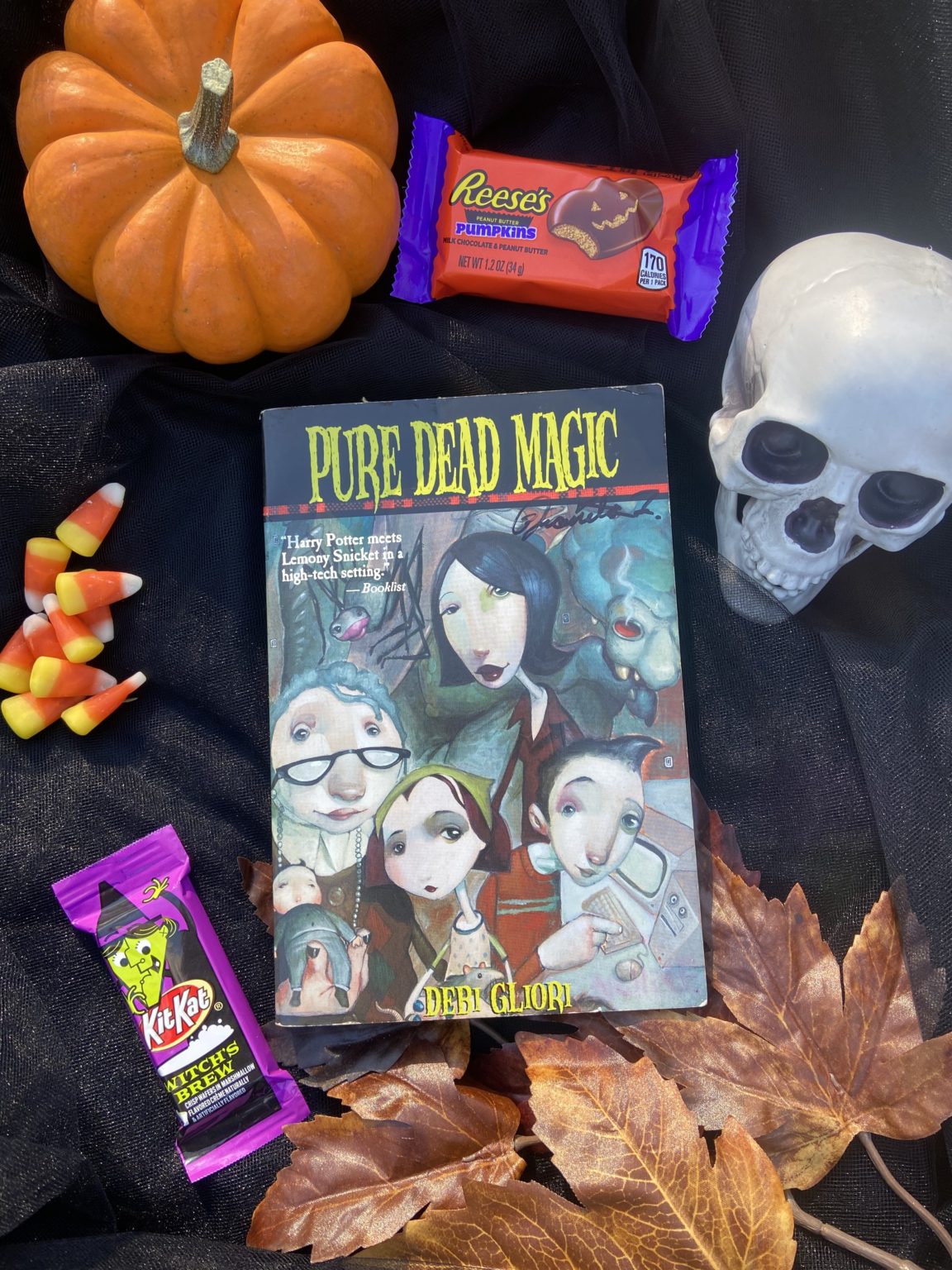 Spooky Books You Should Read this Halloween