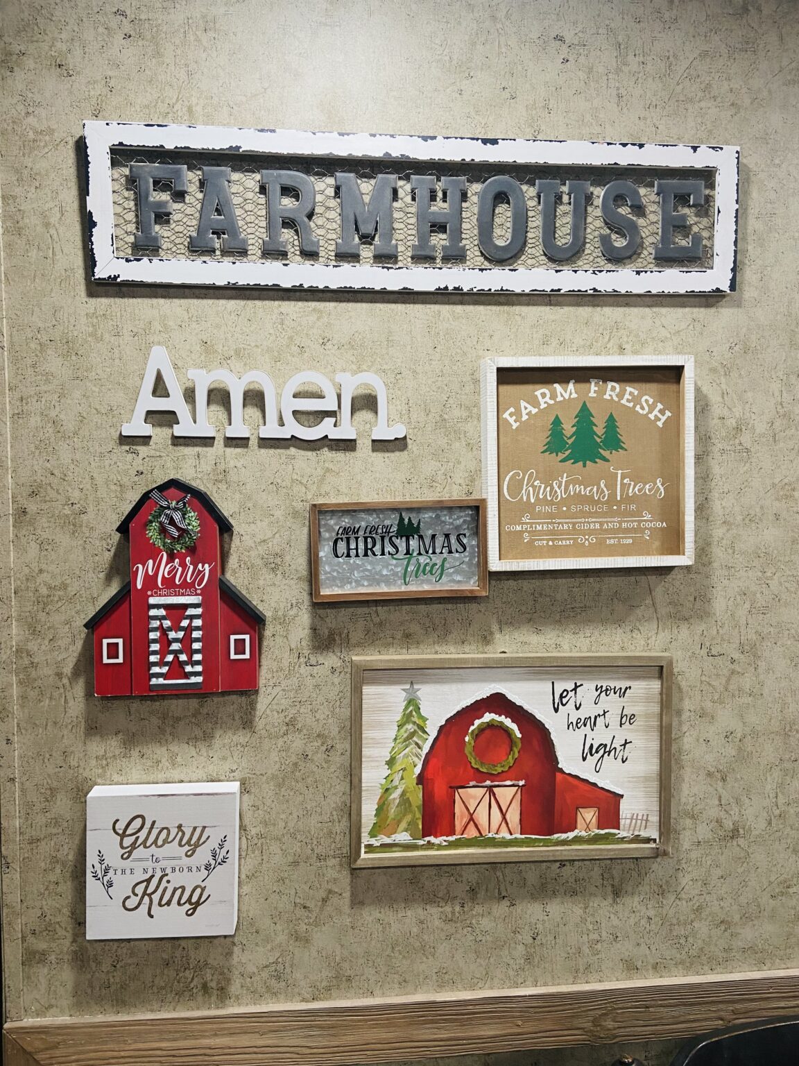 Christmas Home Tour 2022 - NellieCoody.com