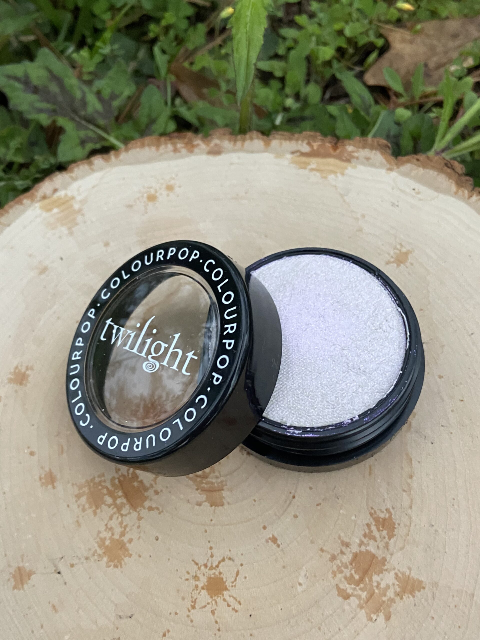 Twilight x Colourpop Collection Review