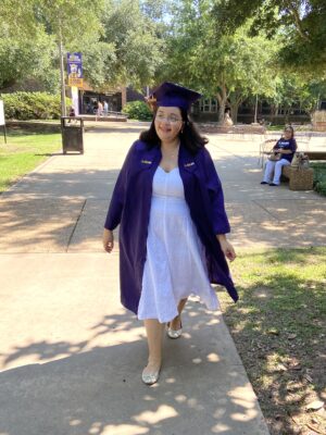 It’s Graduation Day!! - NellieCoody.com