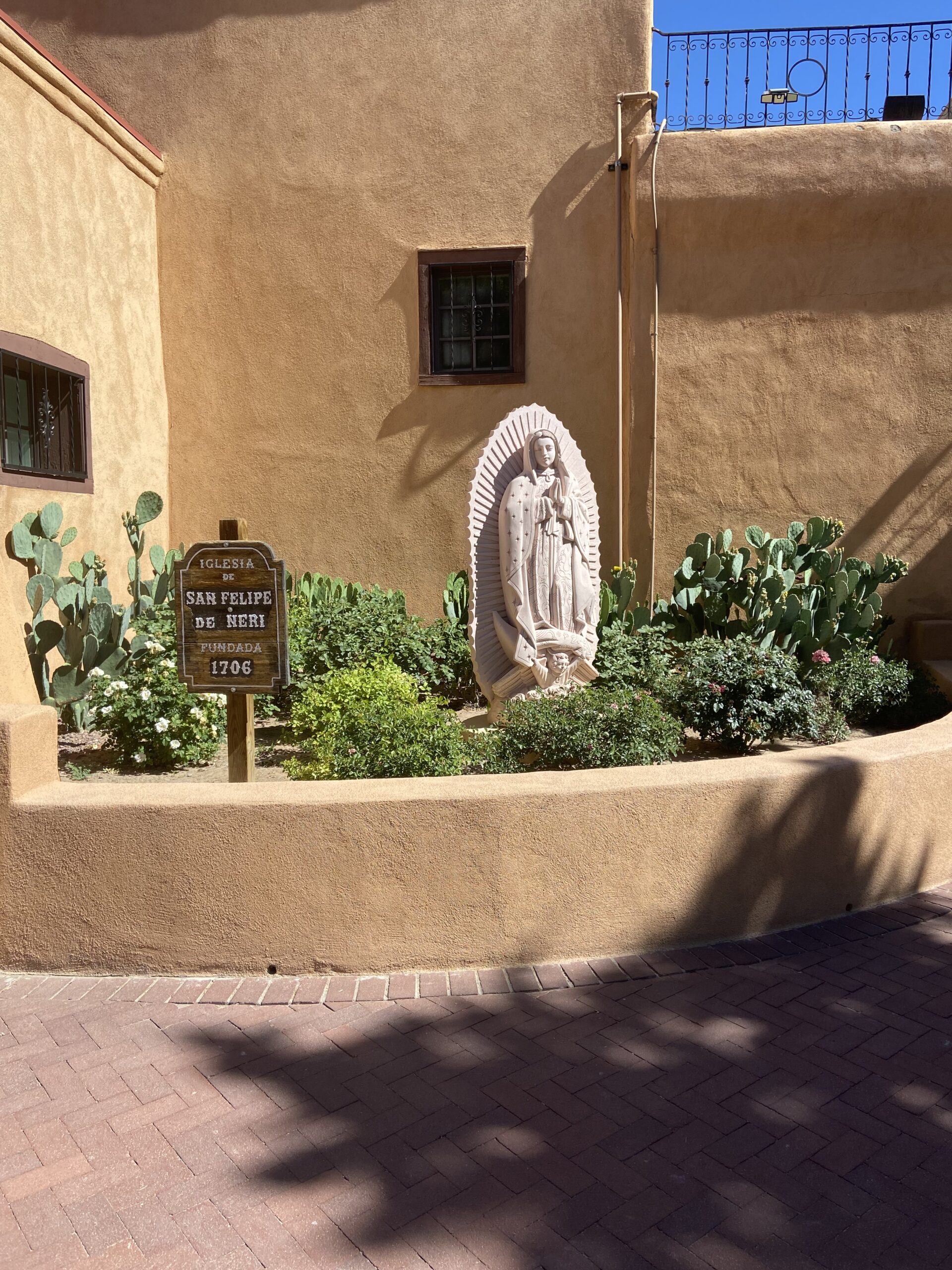 Adventures Await in Albuquerque, New Mexico: What to Do & Where to Eat